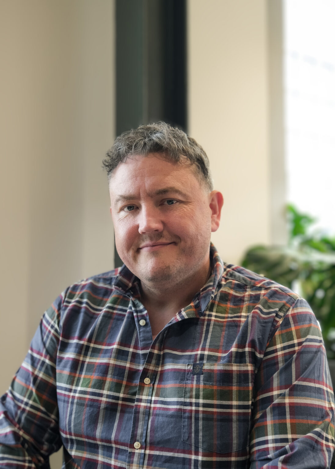 Chris Leonard – Gravity Media